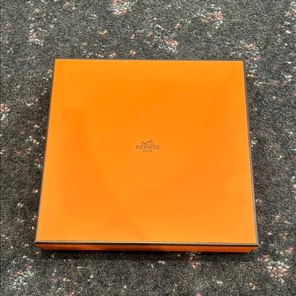 Hermes | Other | Hermes Medium Square Box | Poshmark